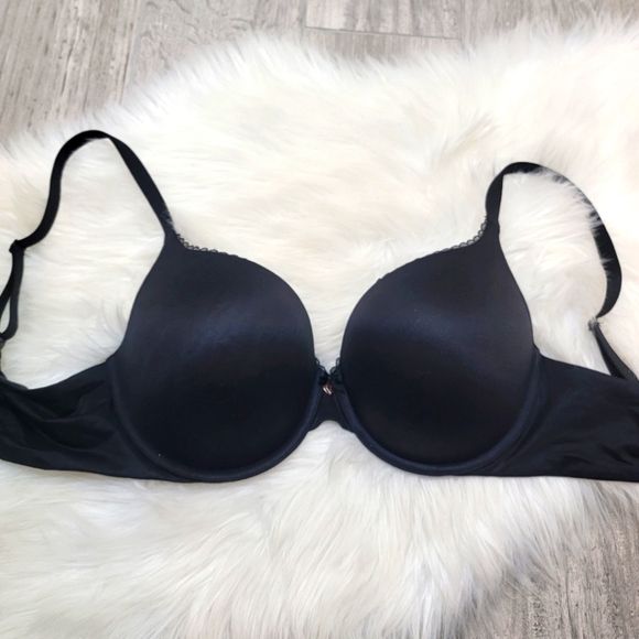 Victoria's Secret | Intimates & Sleepwear | Victorias Secret Body By ...